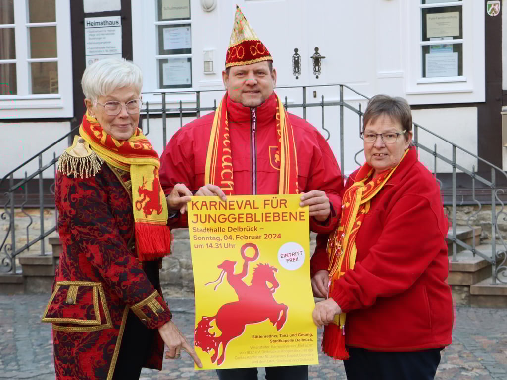 Delbrück: Neuer Prinz beim „Karneval der Junggebliebenen“ auf der Bühne