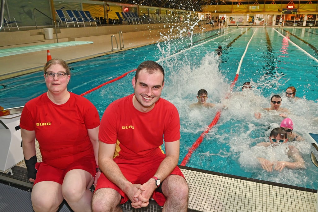 Paderborn: DLRG setzt Zeichen für Schwimmausbildung