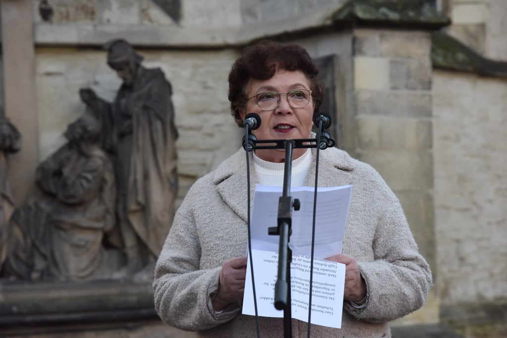 Starkes Signal aus der Mitte Ahlens gegen rechts