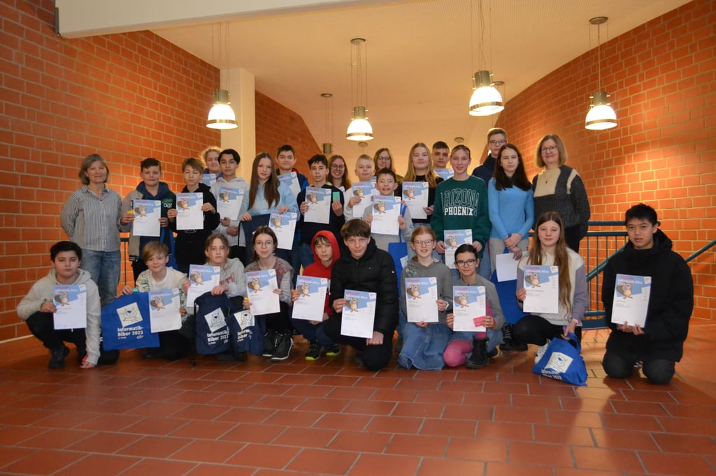 Vlotho: Schülerinnen und Schüler gewinnen den Biber-Wettbewerb