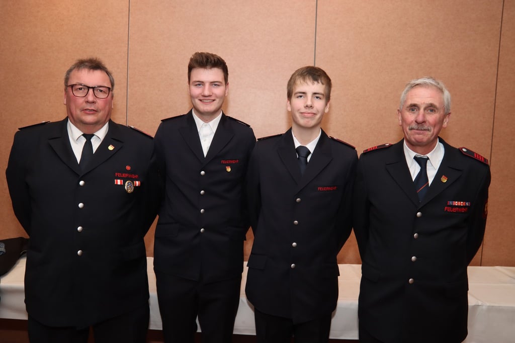 Feuerwehr ehrt ihre Jubilare