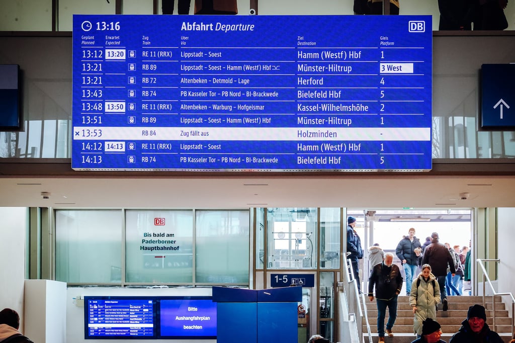 Paderborn: Weg zum Gleis ist im neuen Hauptbahnhof wieder barrierefrei