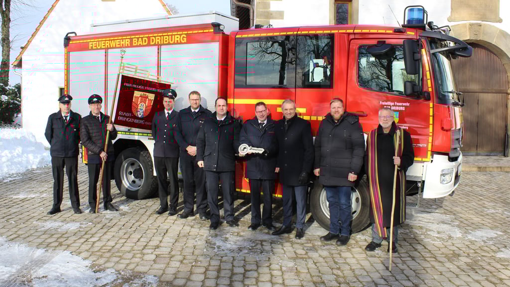Dringenberg: Feuerwehr bekommt neues Fahrzeug