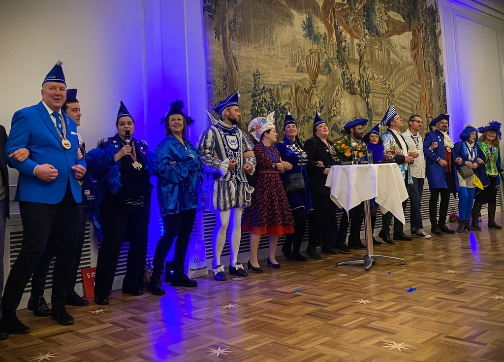 So erleben Menschen aus dem Ausland die fünfte Jahreszeit