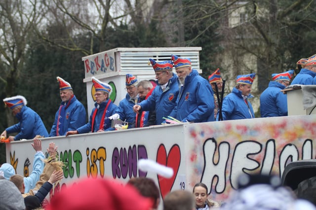 Karneval 2024: Die Bilder vom großen Umzug durch Greven