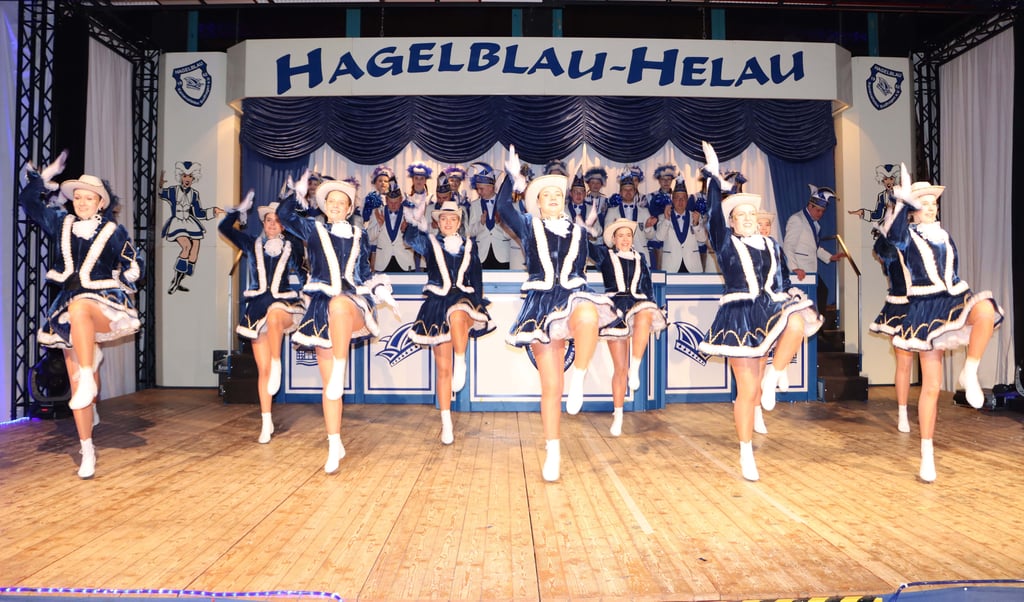 Sudhagen: Glänzende Premiere für neues Solomariechen Marie Hartmann