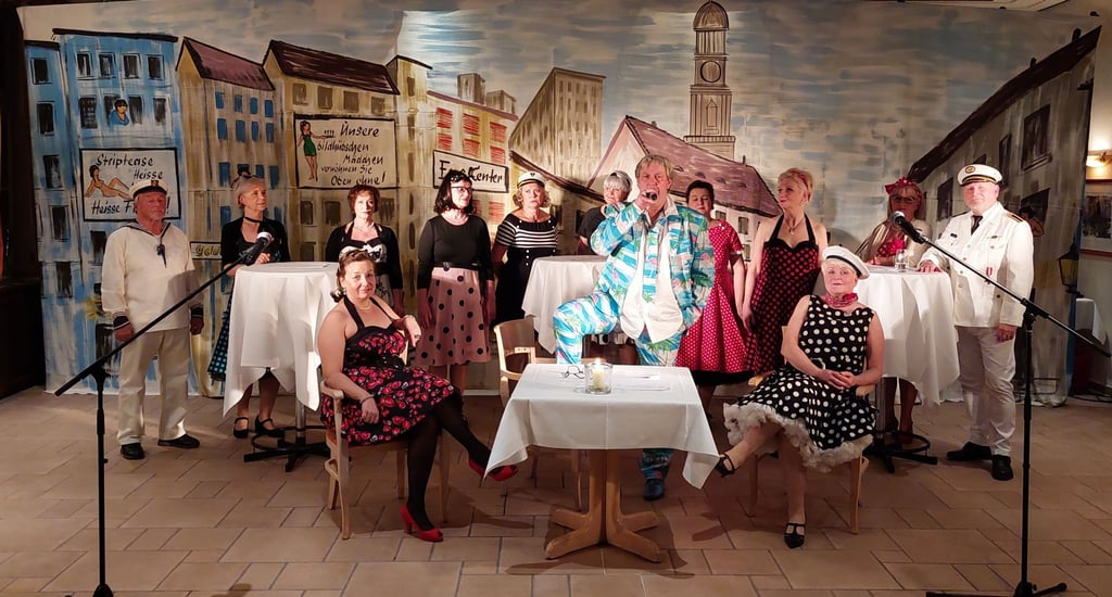 Halle: 20 Jahre Opus Arte - Seemanns-Revue im RestaurantRossini