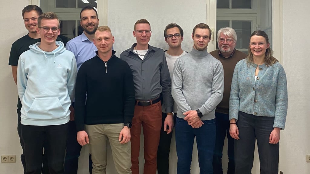 Paderborn: Junges Team führt den Musikzug Schloß Neuhaus