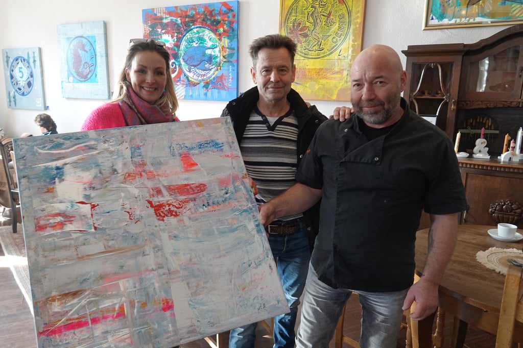 Kunst und Musik im „Time Out“ in Warburg