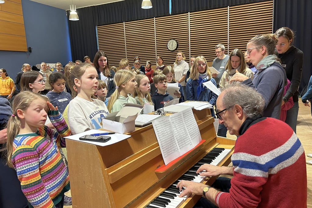 „Momo“-Casting geht in die erste Runde