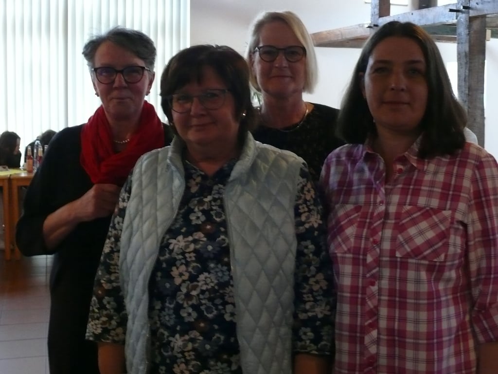 Ältere Menschen aus der Einsamkeit holen