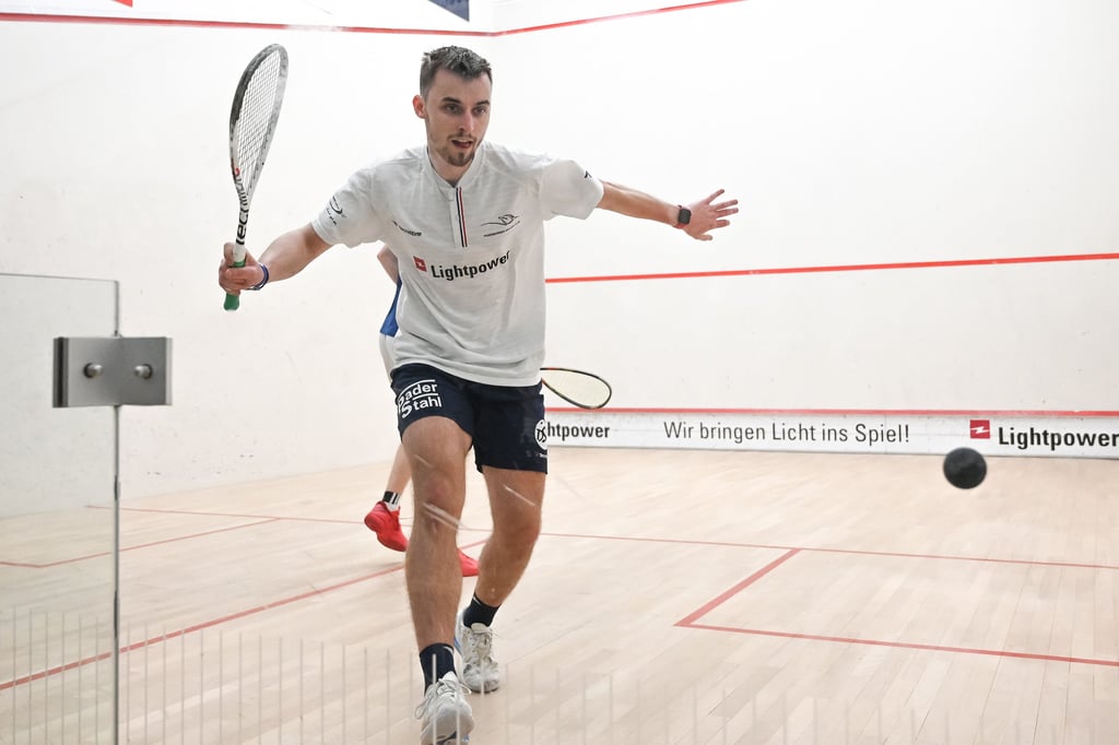 Paderborner Squash Club schlägt Sportwerk Hamburg mit 3:1