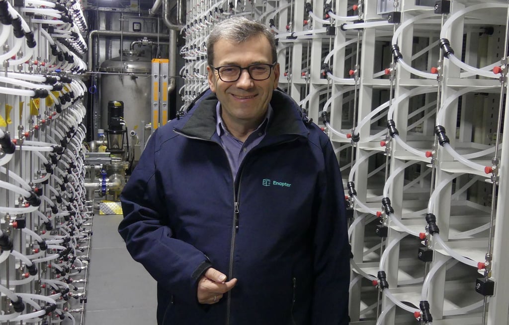 Saerbeck: Elektrolyseur-Hersteller Enapter plant Serienfertigung