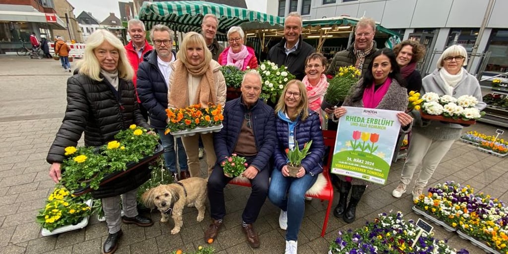 Osterhase verkauft bei „Rheda erblüht“ Glückslose