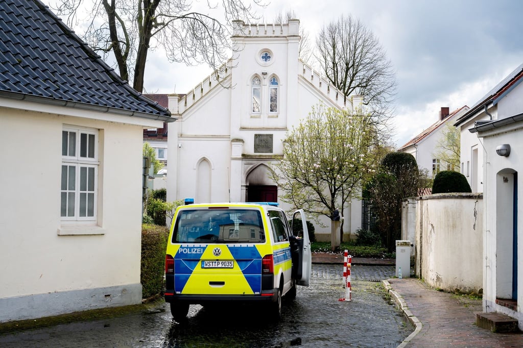 Staatsschutz Ermittelt Nach Brandanschlag Auf Synagoge