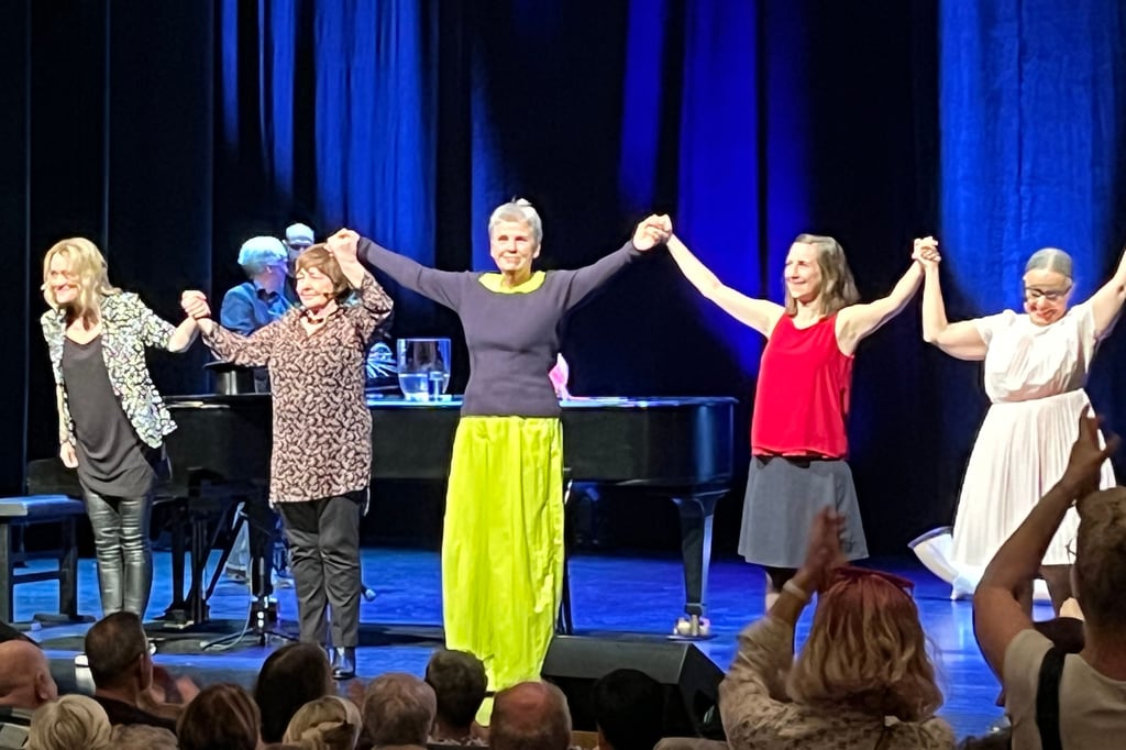 Paderborn: Gelungene Frauenpower mit Gerburg Jahnke