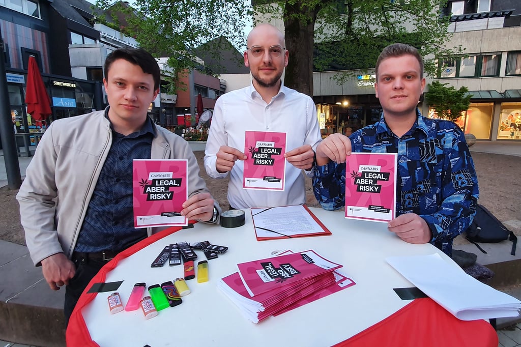 Höxter: Auf einen Joint mit den Jusos auf dem Marktplatz