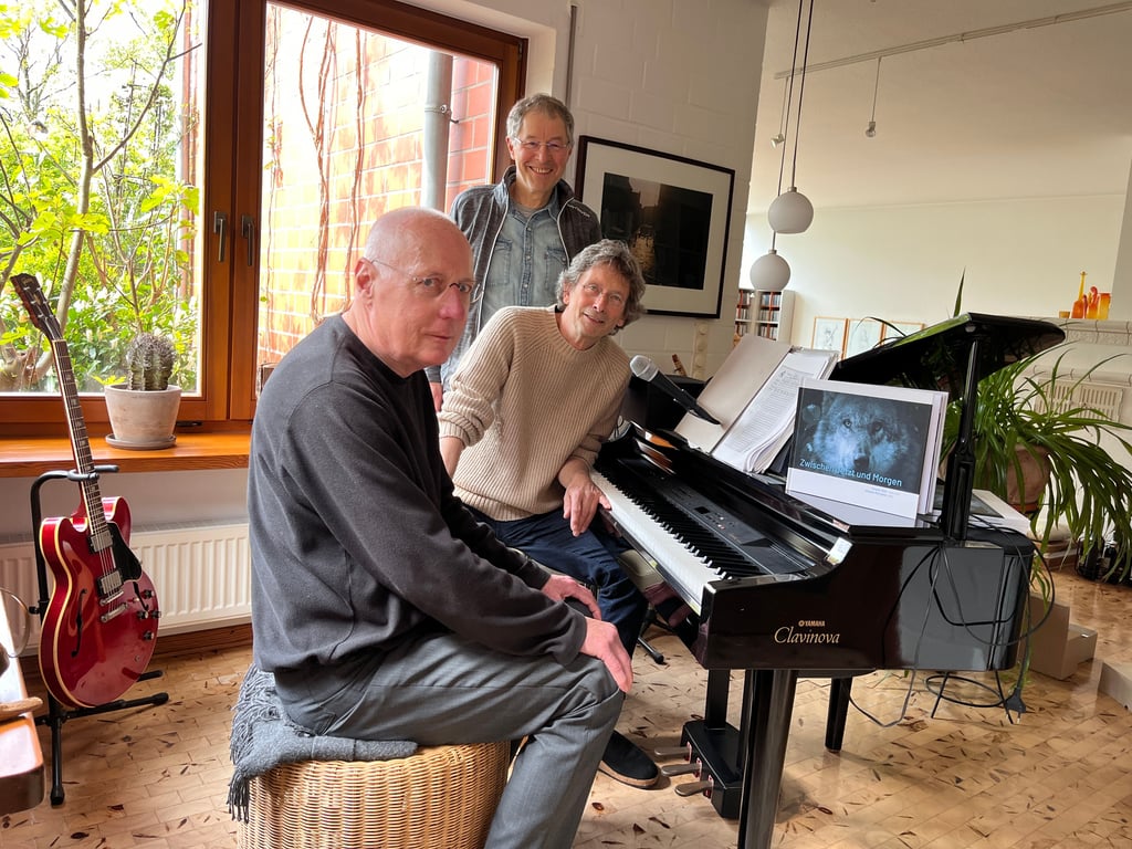 Spenge: Band „Unsere Zeit“ - das Buch über ihre Geschichte