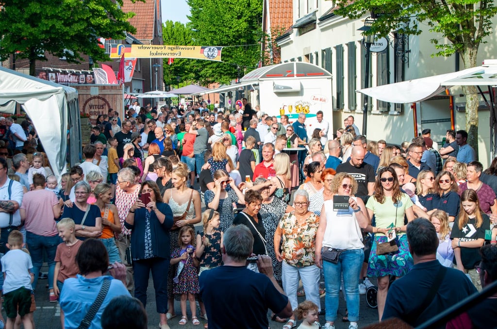 Vitusfest Everswinkel: Public Viewing am ersten Abend