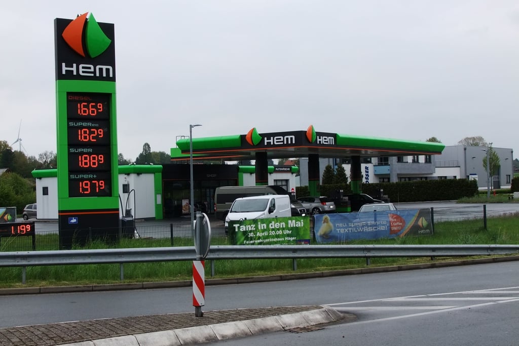 Werther: Schon wieder steigen Einbrecher in die HEM-Tankstelle ein
