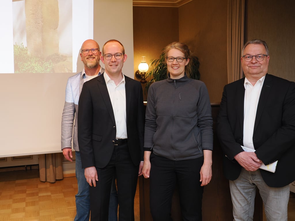 Vortrag in Preußisch Oldendorf: Burg Limberg und Nachbarn