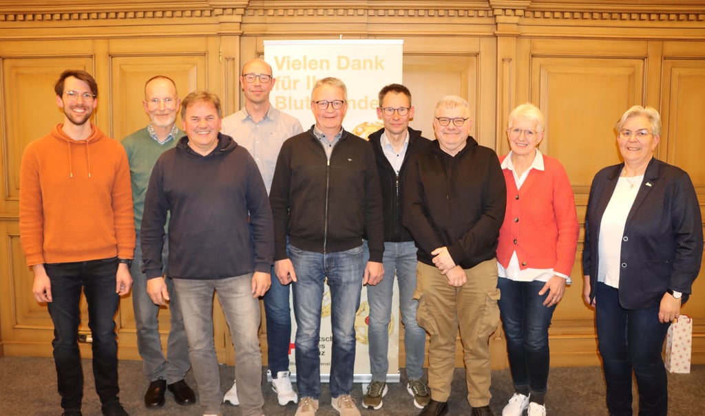 Delbrück: Heinz Hamschmidt für 125 Blutspenden ausgezeichnet