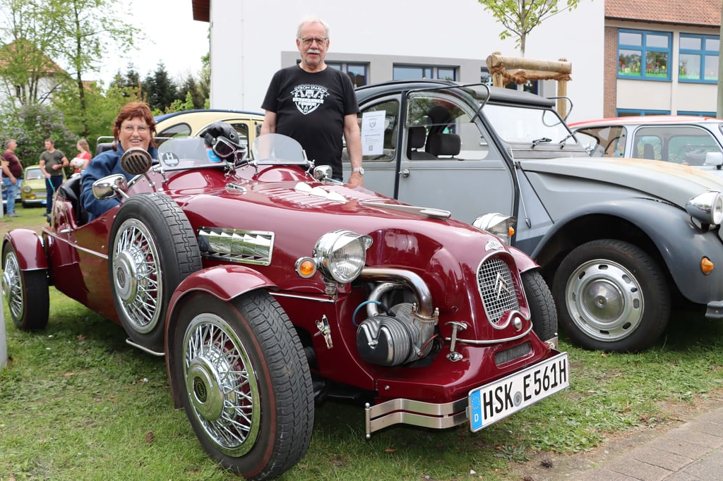 Delbrück: Über 850 „rollende Schätze“ bei Oldtimertreffen in Boke