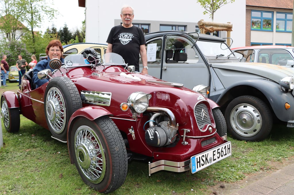 Delbrück: Über 850 „rollende Schätze“ bei Oldtimertreffen in Boke