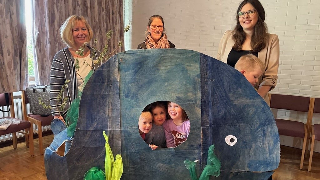 Vlotho: Familien feiern kunterbunten Gottesdienst