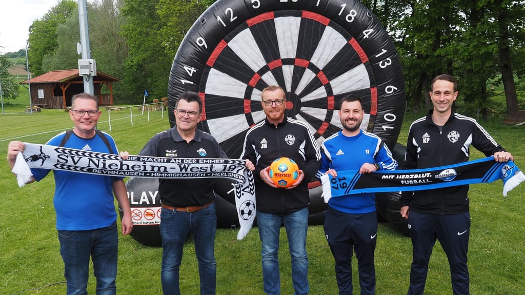 SCP-Geschäftsführer Hornberger besucht SV Nieheim-West