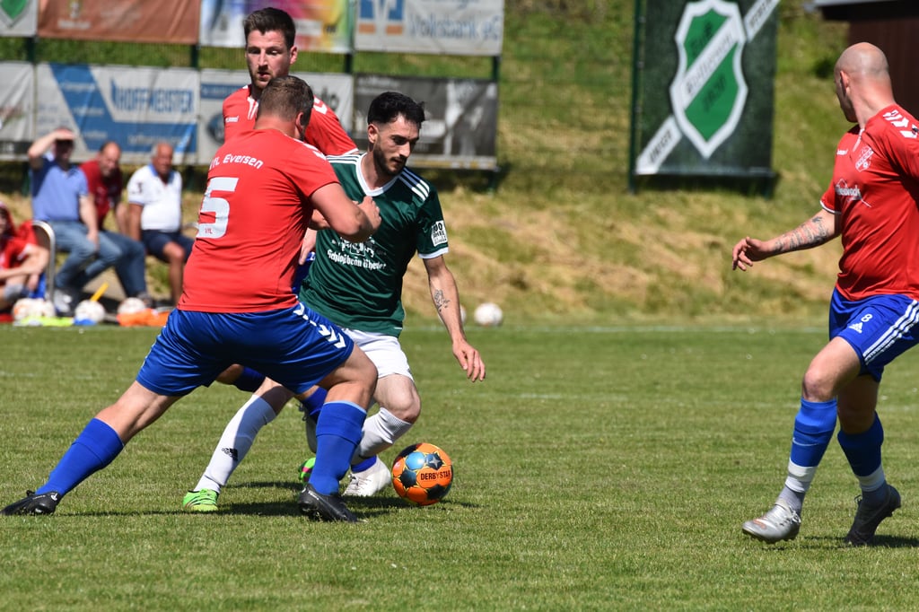 B-Liga 1 Höxter: Holzhausen/Erwitzen feiert dritten Sieg in Folge