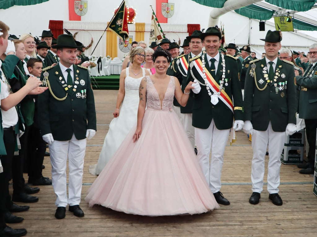 Westenholz: Königspaar Thomas und Simone Brunnert tanzt den Regen weg