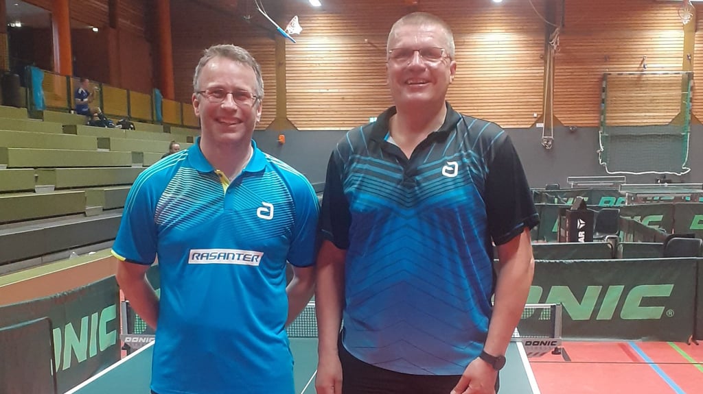 Tischtennis: Spieler aus Höxter und Menne im Achtelfinale der Deutschen ...