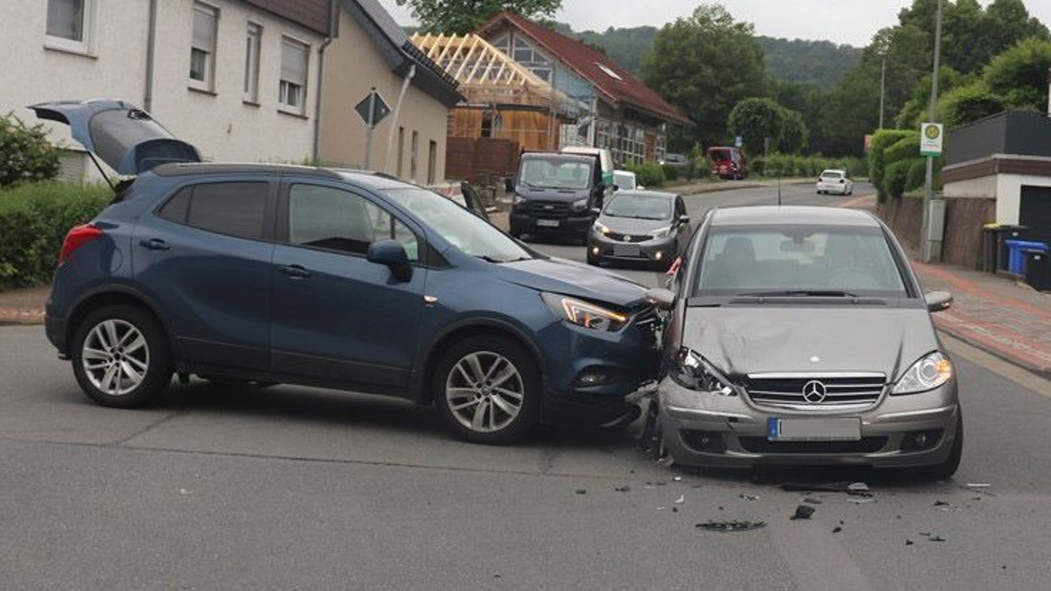 Bad Driburg: 52-Jährige bei Unfall verletzt