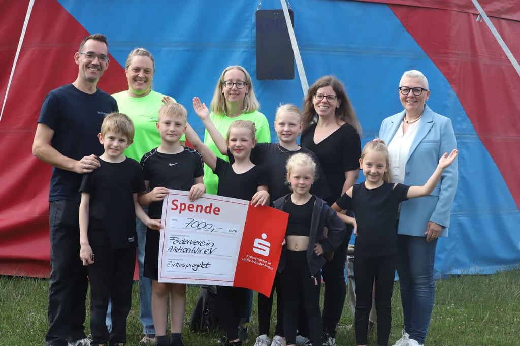 Kreissparkasse fördert Seiltänzer und Fakire