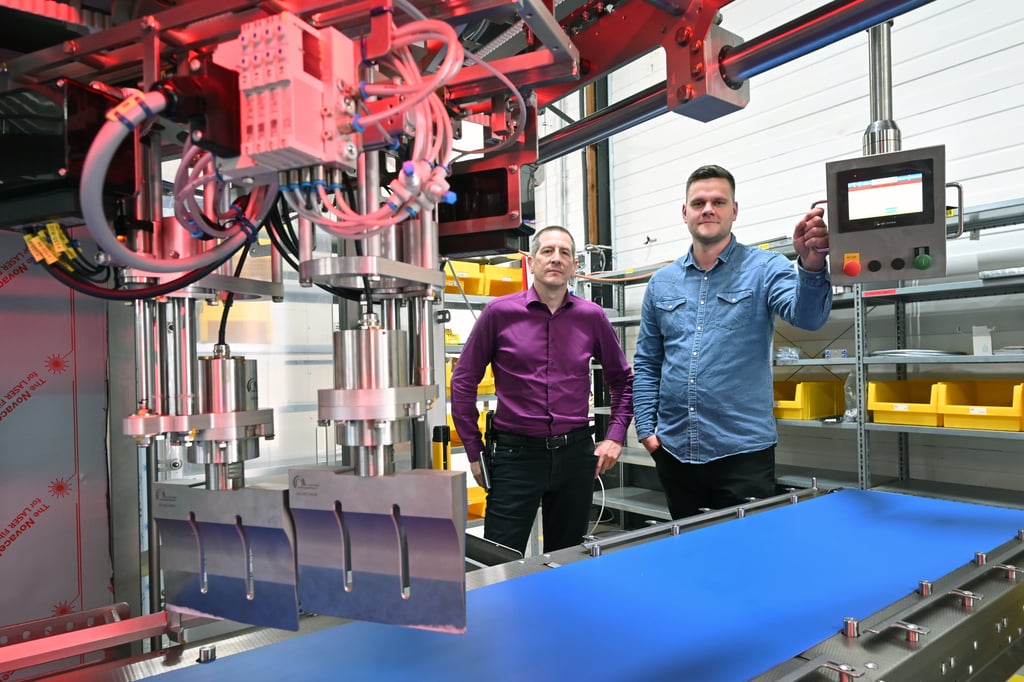 Salzkotten: Unternehmen „Cutting and more“ sorgt für den sauberen Schnitt