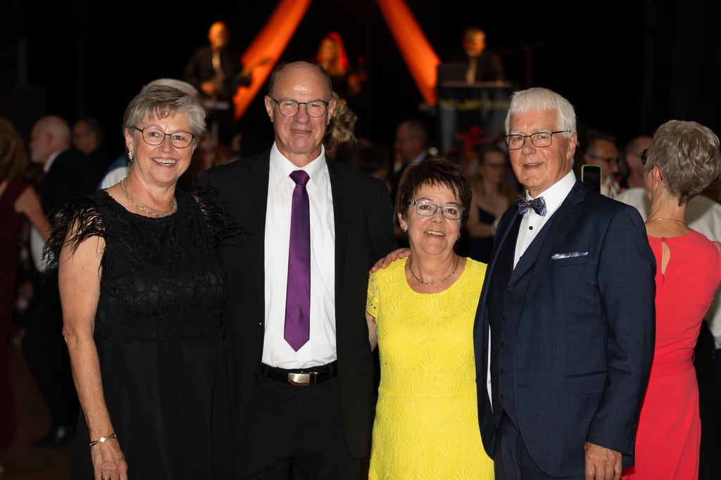 Brakel: 200 Gäste feiern Mittsommerball der DJK