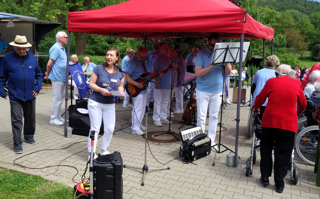 Vlotho: Simeonsstift feiert geselliges Sommerfest