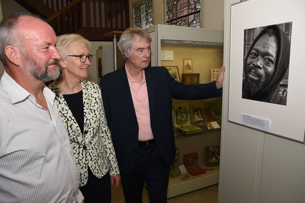 Portrait-Ausstellung im Tecklenburger Puppenmuseum begeistert Besucher