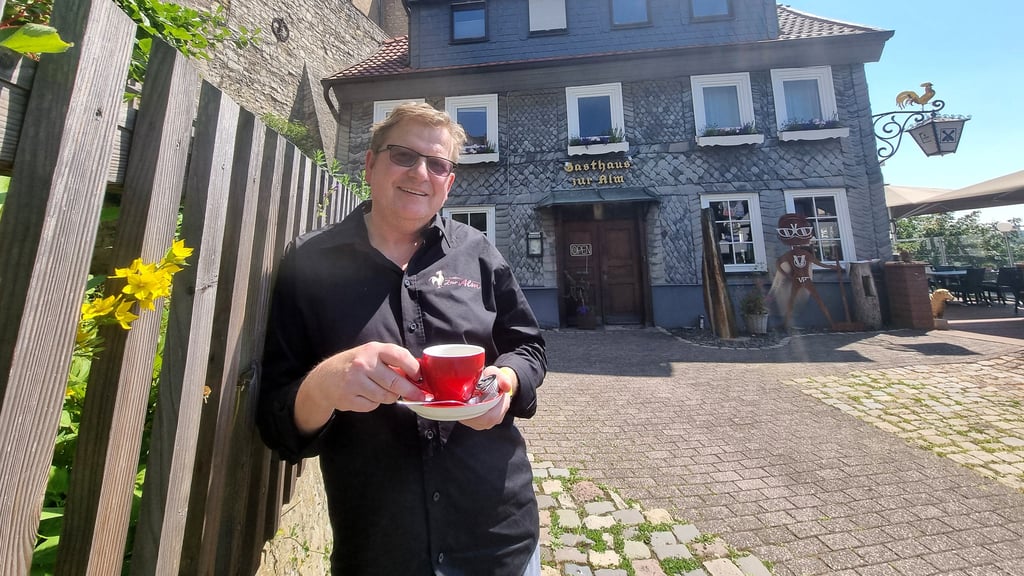 Warburg: Markus Menne ist seit 25 Jahren Wirt der Alm