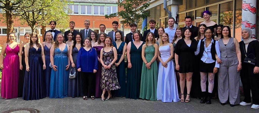 Halle: Abiturzeugnis für 37 Gesamtschüler