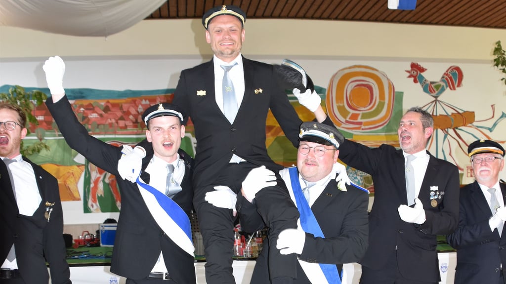 Warburg: Schützen aus Menne haben 2025 einen neuen König