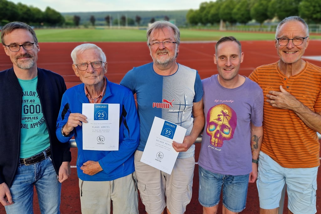 Laufgemeinschaft Höxter: Mathias Raabe und Roland Merker geehrt