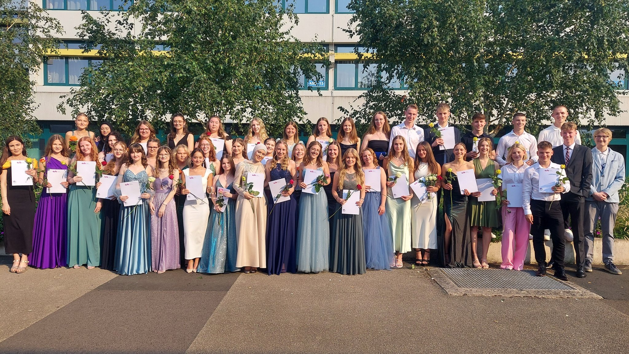 Herford: Anna-Siemsen-Berufskolleg verabschiedet Absolventen