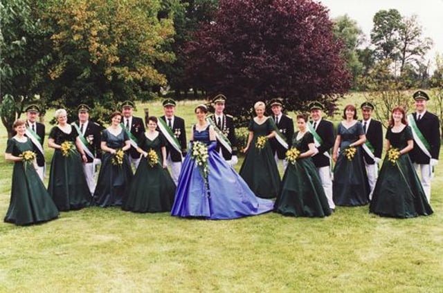 Fotos der Jubelkönigspaare zum Schützenfest in Holsen-Schwelle ...