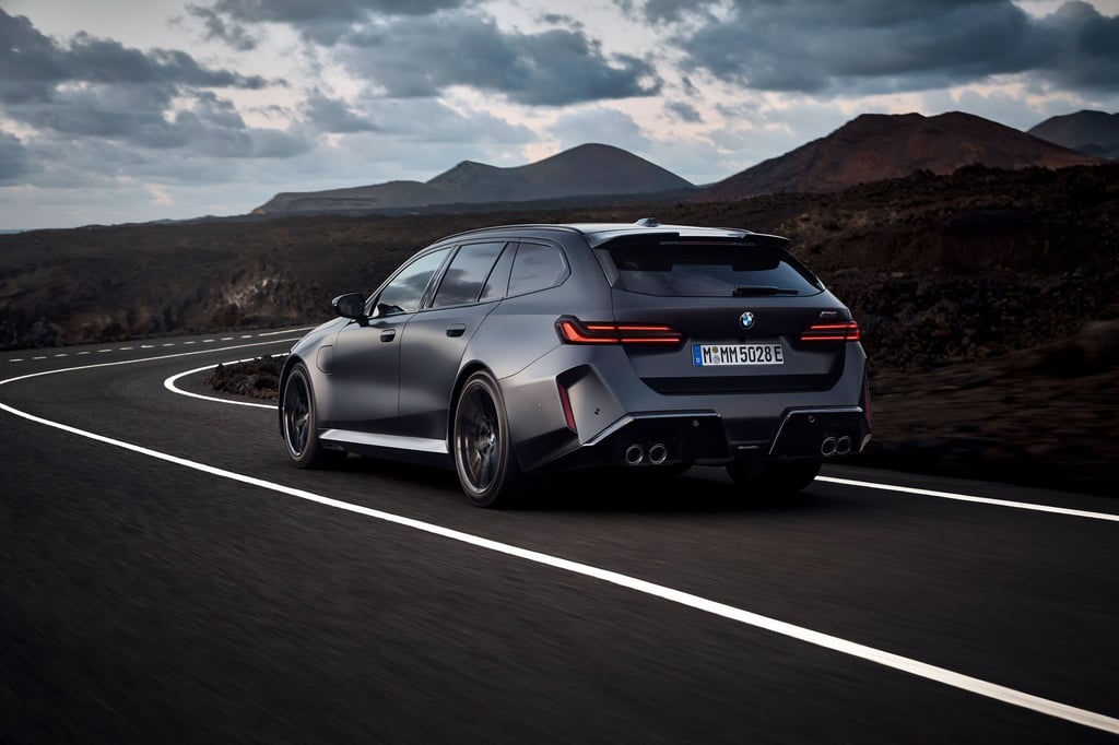 Als M5 wird der BMW 5er Touring zum Express-Frachter