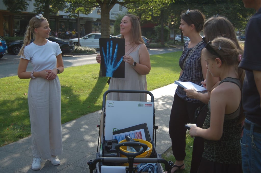 Espelkamp: Beim Green Walk wird das Zentrum durchleuchtet