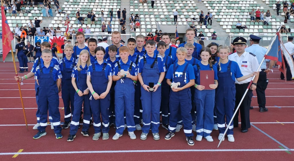 Jugendfeuerwehr Stemwede ohne Trophäen in Dresden