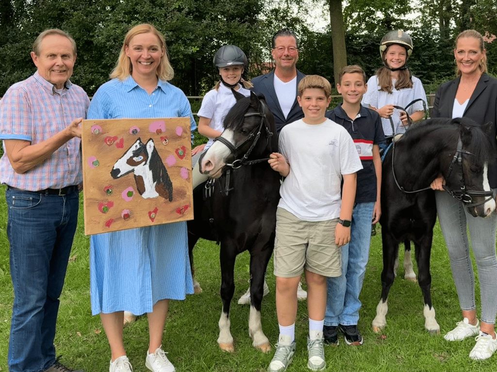 Paderborn: Reitsportfans können Kindern in Not helfen