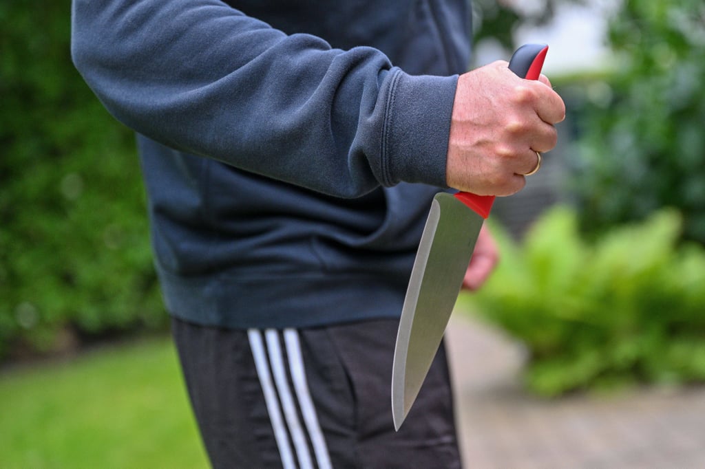 Bielefeld: Mann durch Messerstiche schwer verletzt